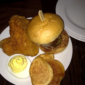 R Lounge at Two Times Square Restaurant - New York, NY | OpenTable