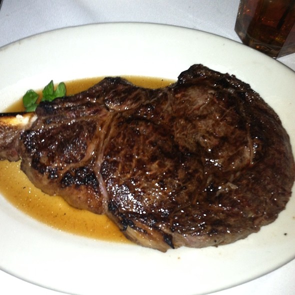 Morton's The Steakhouse - Beverly Hills Restaurant - Los Angeles, CA ...