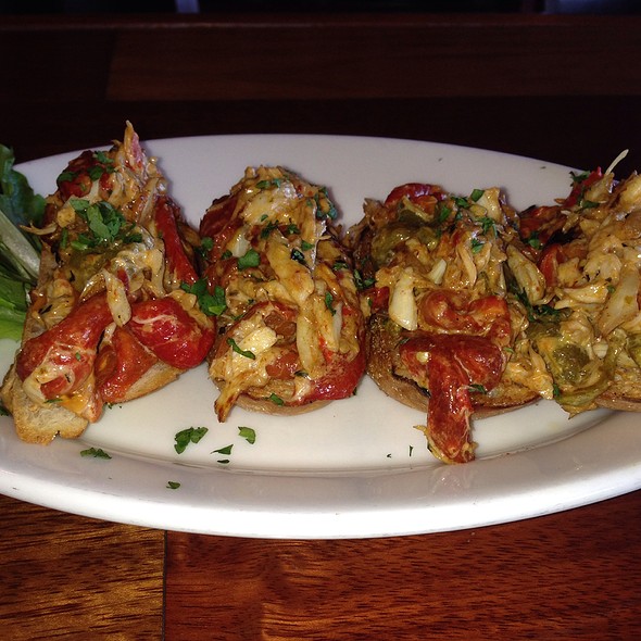 Carlucci's Waterfront Restaurant - Mount Laurel, NJ | OpenTable