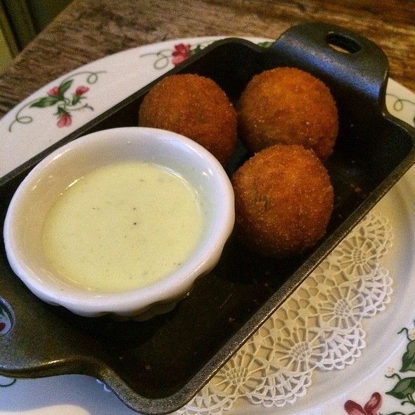 The Dandelion Restaurant - Philadelphia, PA | OpenTable