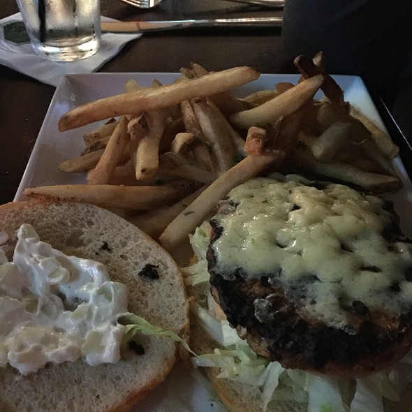 Emerald Loop Bar and Grill Restaurant - Chicago, IL | OpenTable