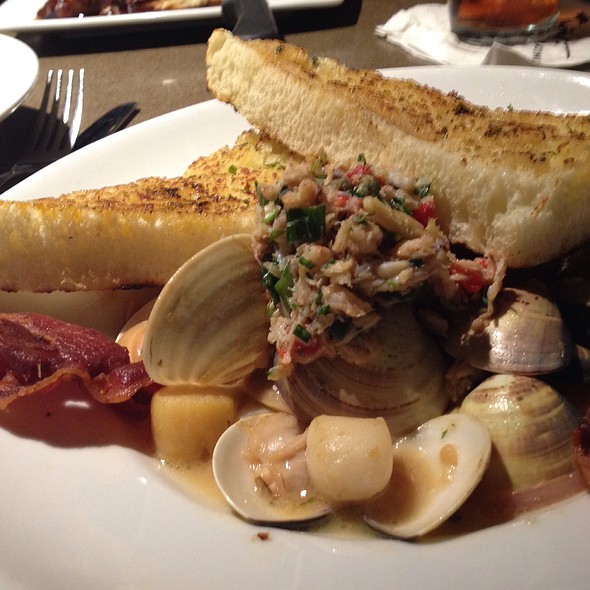 Twigs Bistro and Martini Bar - Spokane Valley Mall Restaurant - Spokane ...