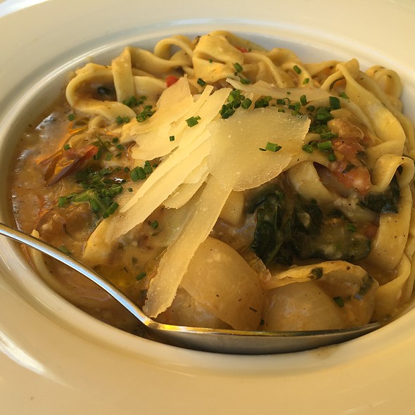 L'Albatros Restaurant - Cleveland, OH | OpenTable